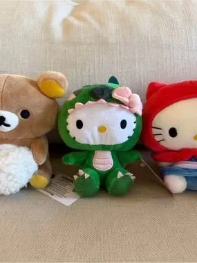 Sanrio | Toys | Sanrio Plush Bundle | Poshmark